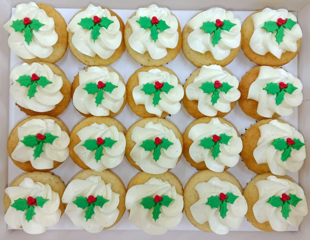 Christmas Mistletoe Mini Cupcakes (Box of 20) - Festive Holiday Gifts ...