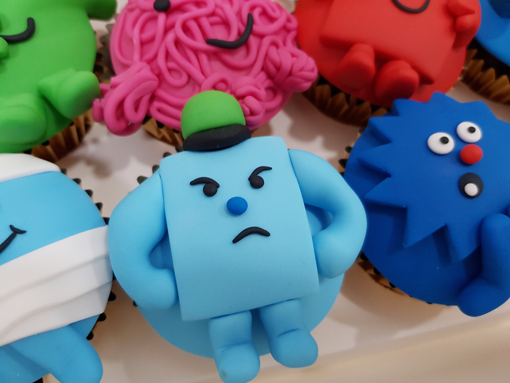 Mr Men Cupcakes (Box of 12) :: Customized cake Singapore – Cuppacakes ...